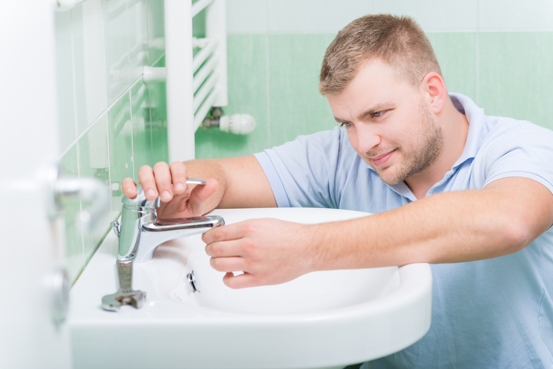 3 Reasons to Stay Away From DIY Plumbing Work