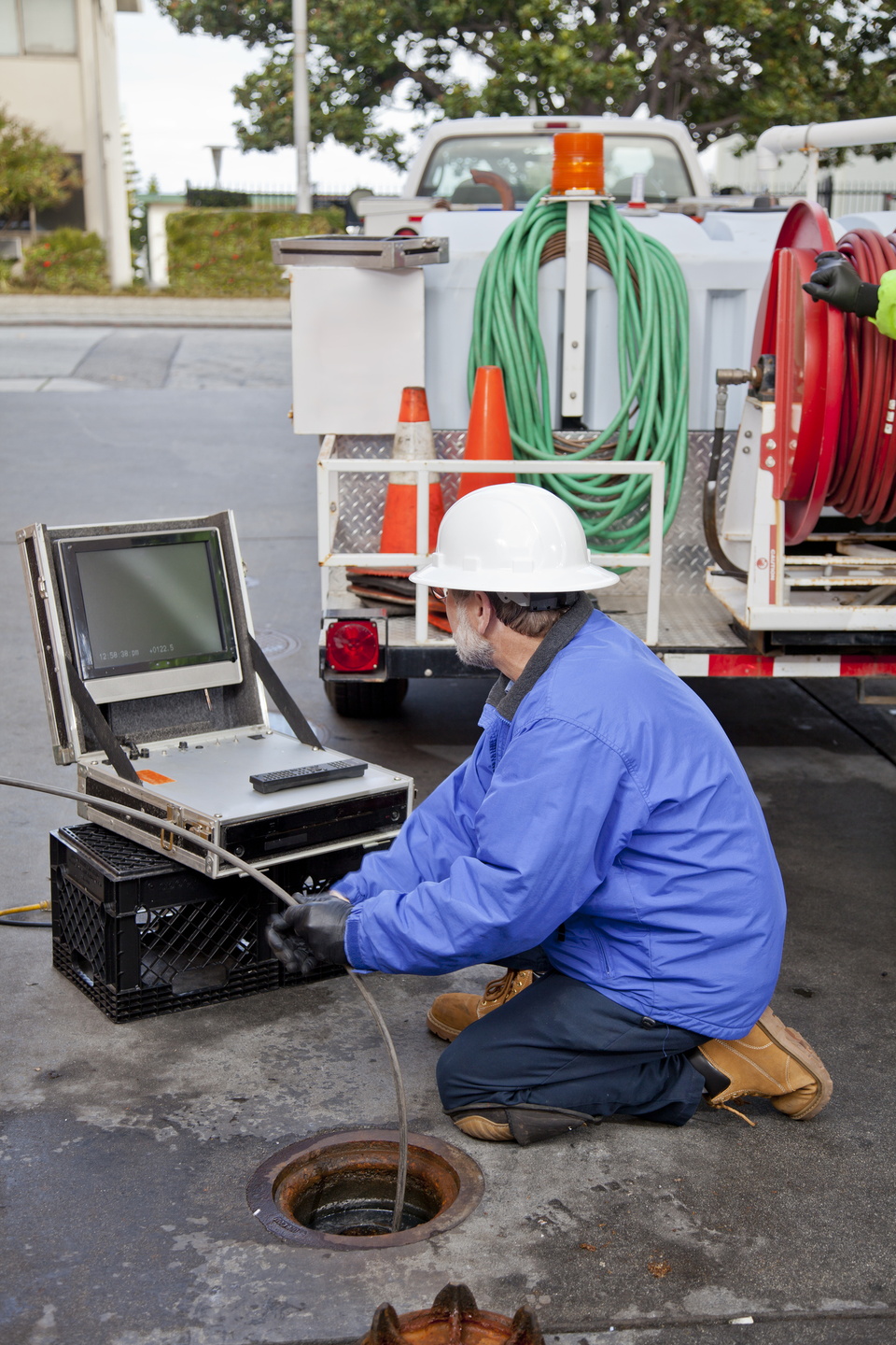 What Are the Benefits of a Video Pipe Inspection?